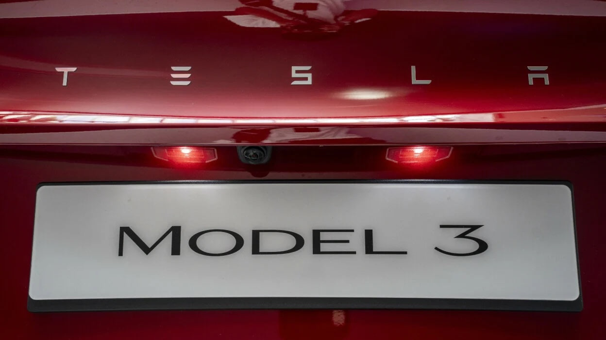 New Tesla Model 3 Performance 'Poppy Seed' - A deep dive into its grou